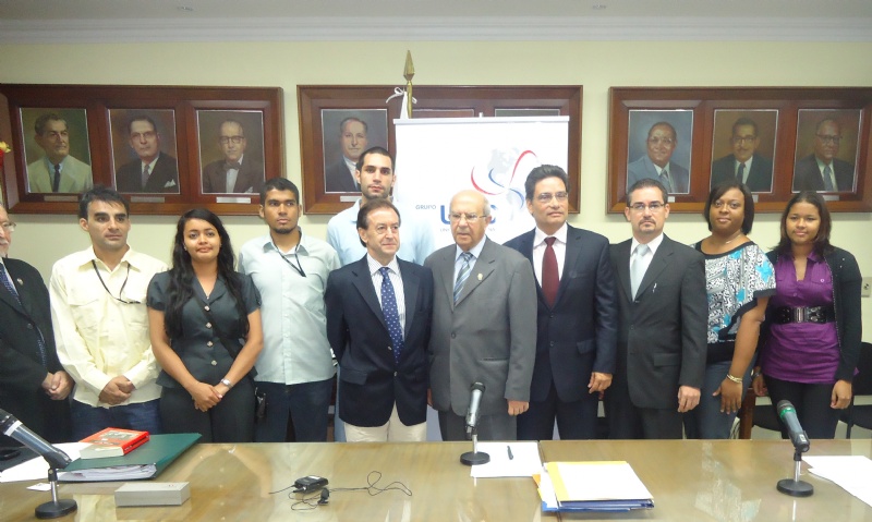 GUPC firma acuerdo con la Universidad de Panamá | LatinOL.com Vida Social