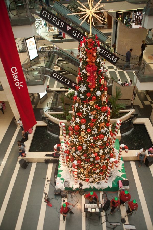 Claro le da la bienvenida a la Navidad | LatinOL.com Vida Social