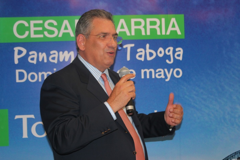 César Barría nadará de Panamá a Taboga este 19 de mayo | LatinOL.com ...