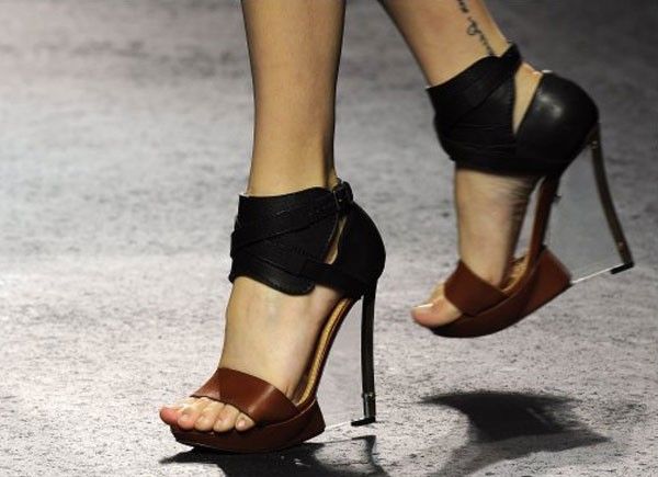 Los zapatos de mujer más raros del mundo | LatinOL.com SpotFASHION