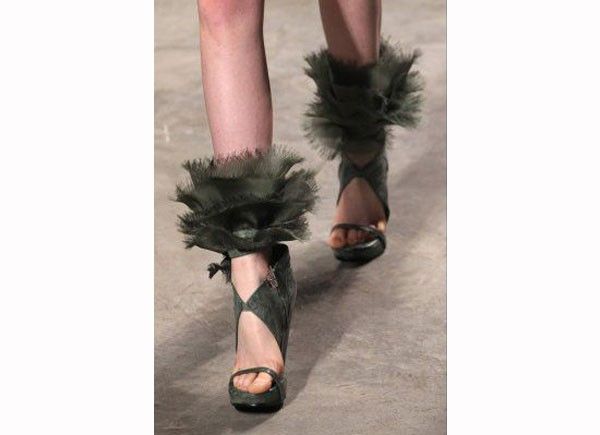 Los zapatos de mujer más raros del mundo | LatinOL.com SpotFASHION