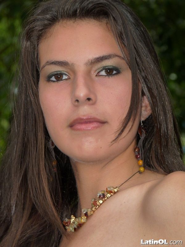 Stephany Fernández, CSI panameño en manos de una bella mujer | LatinOL ...