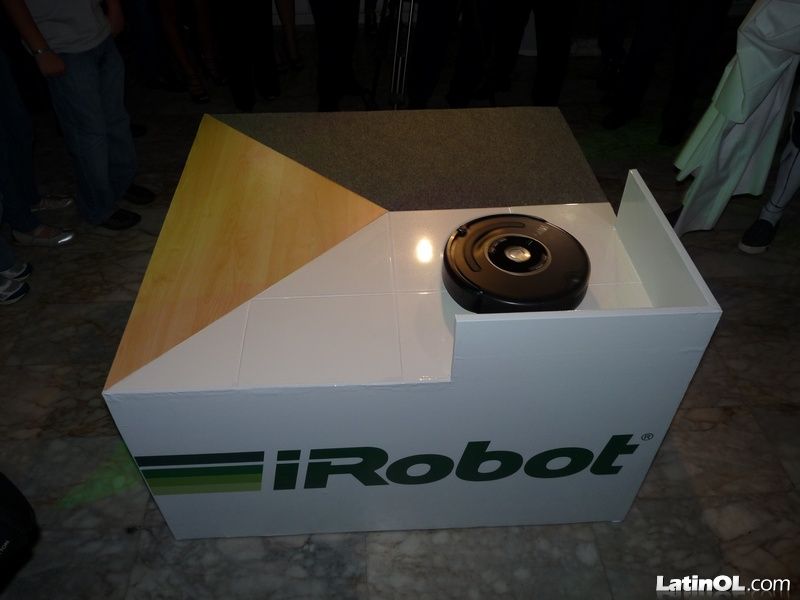 Video : Llegó a Panamá el Robot que limpia y aspira | LatinOL.com Vida ...