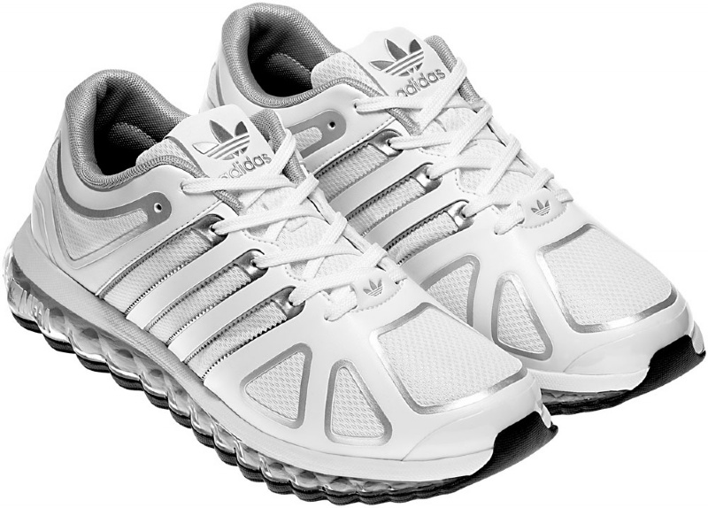 adidas Originals se convierte a MEGA | LatinOL.com SpotFASHION