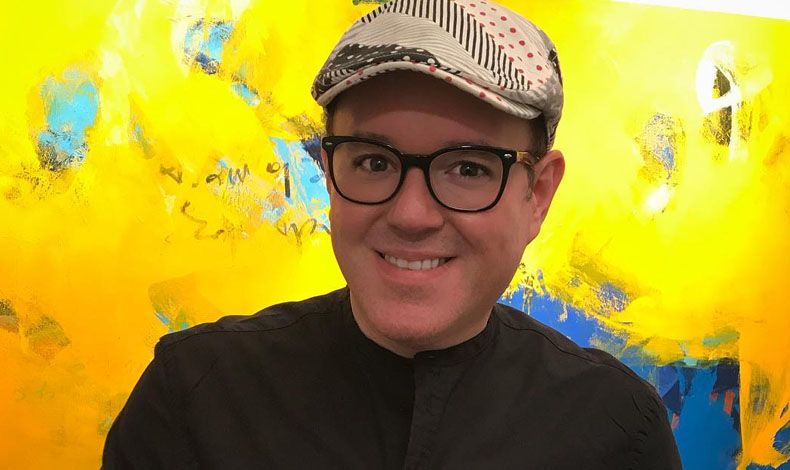 Alex Medela tiene más de 60 boinas | LatinOL.com Vida Social