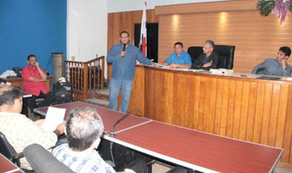 Edwin Lewis ‘se ha planteado que la decisión se tome en la reunión del ...