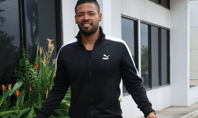 Michael Vega estrena nuevo tema ‘Sabor a Fresa’ | LatinOL.com Música