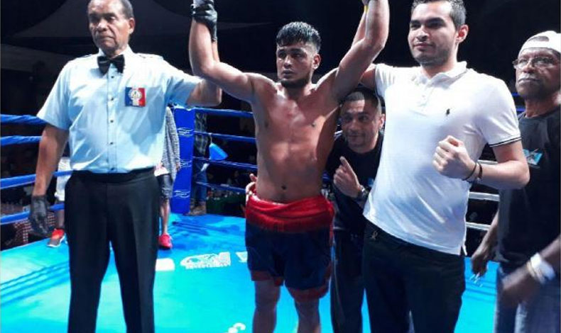 Rentería se emplea a fondo para lograr la victoria contra Rosales ...