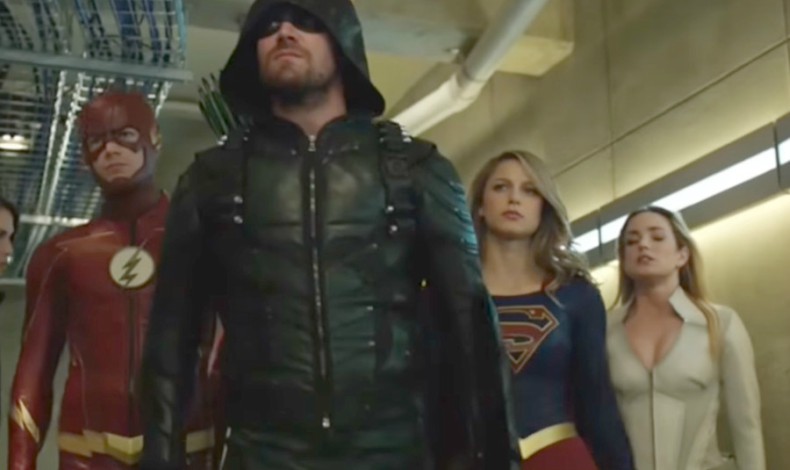 No te pierdas el trailer de ‘Crisis on Earth-X’, nuevo crossover del ...