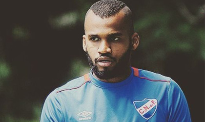 Luis Mejía es convocado para partido de la Copa Libertadores | LatinOL ...