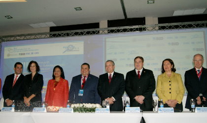 PanamáCompra lanza nueva aplicación para smartphones | LatinOL.com Zona ...