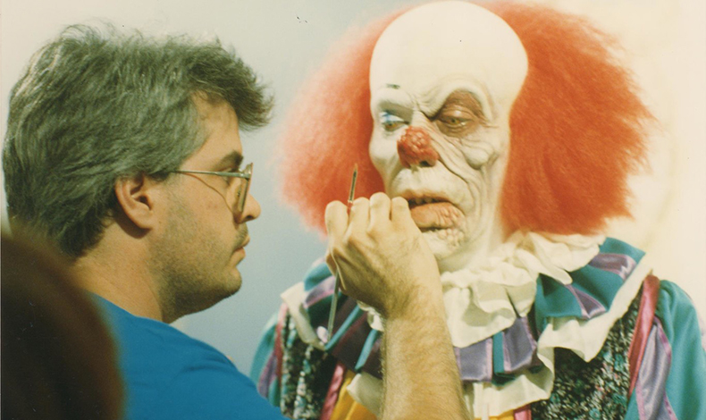 ‘It’: Tim Curry afirma que el final de la miniserie no daba miedo ...